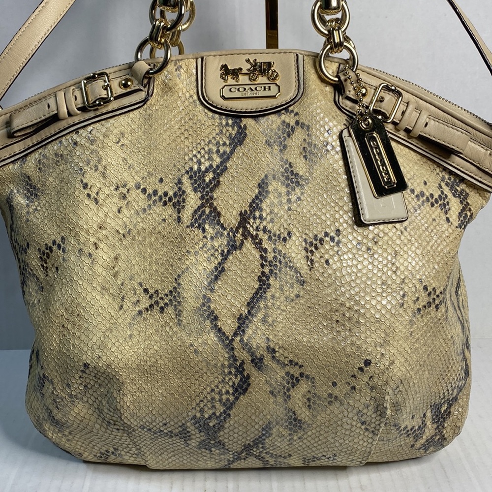 Coach Madison Lindsey Bag Embossed Metallic Python - Gem